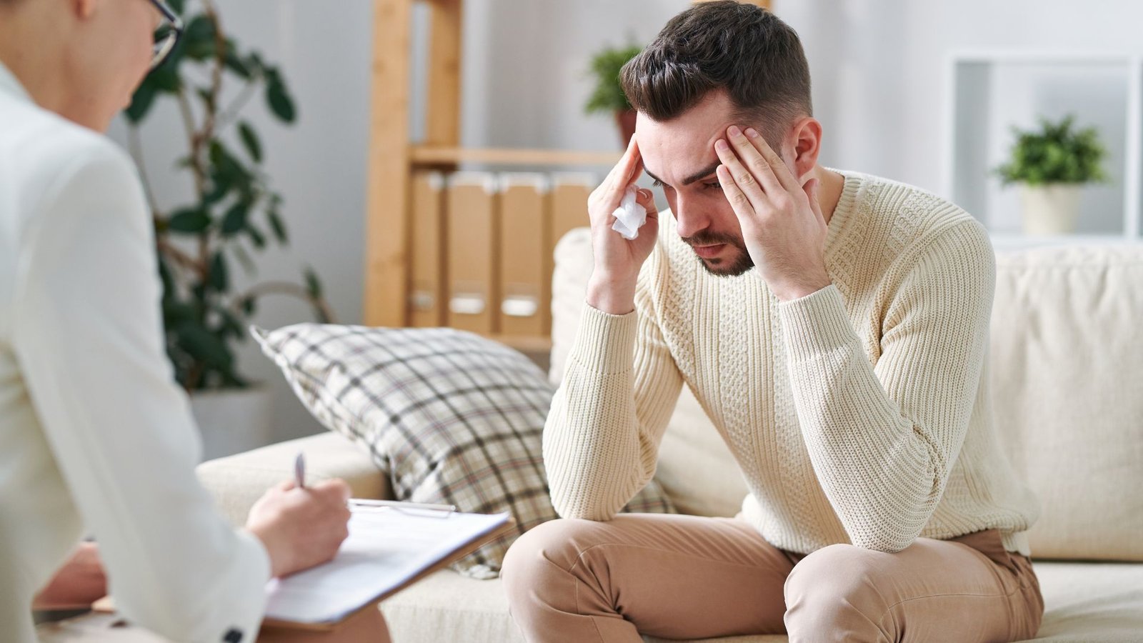 Can Anxiety Cause Heart Palpitations? Understanding Cardiac Symptoms ...